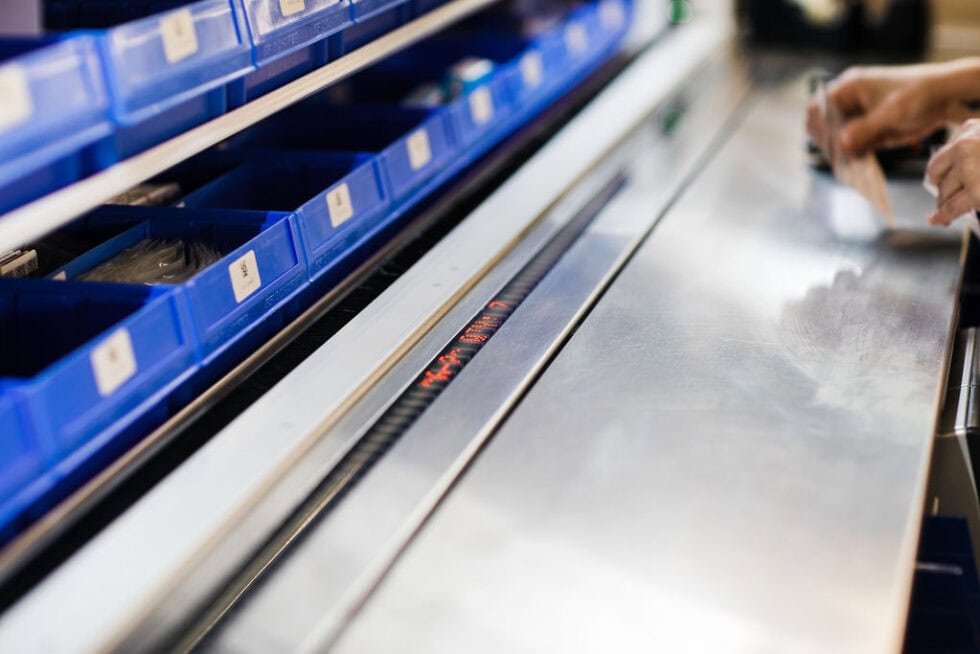 Vertical Carousels | Automated Storage & Retrieval Systems | White Systems